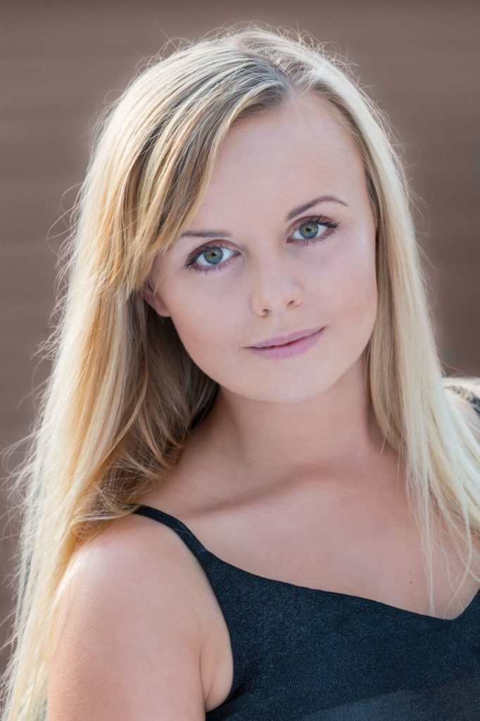 Lucie – Singer – Bash Events Group UAE | Next Level Entertainment