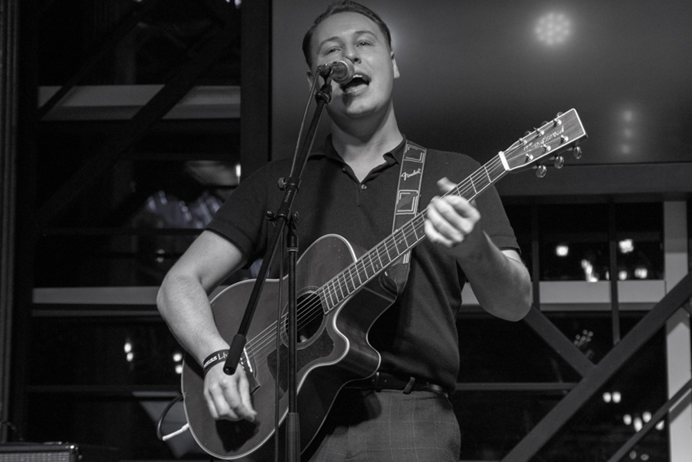 Matt – Singer/Guitarist – Bash Events Group UAE | Next Level Entertainment